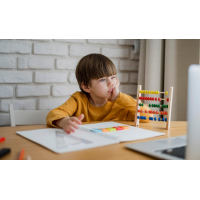 Včasná diagnostika dyskalkúlie: Kľúč k úspešnému zvládnutiu matematiky